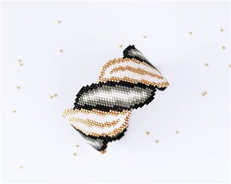 Beading Pattern For Delica Bracelet With Shiny Gold White And Black Spiral Scroll Bold And