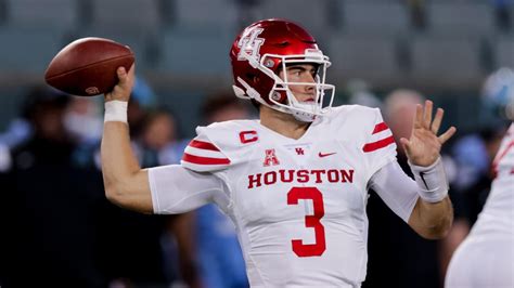 Houston vs. UTSA odds, line, bets: 2022 college football picks, Week 1 ...