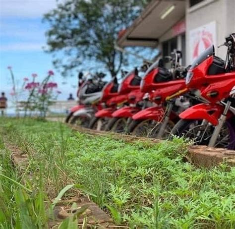 Ls Dash ซื้อขายรถ ขายอะไหล่ Syy