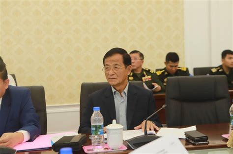 លោកឧបនាយករដ្ឋមន្ត្រីប្រចាំការ វង្សី វិស្សុត ដឹកនាំកិច្ចប្រជុំគណៈកម្មការរៀបចំបុណ្យថ្វាយព្រះសព