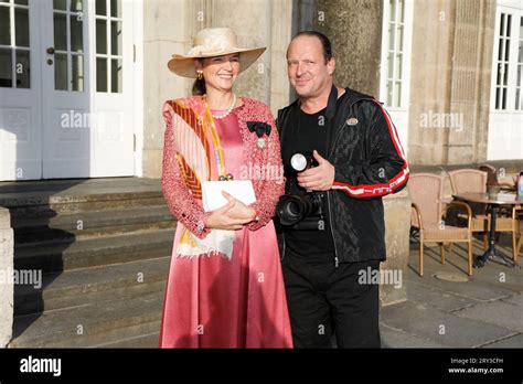 Margarete Von Habsburg Beim Sektempfang Anlässlich Der Trauung Von