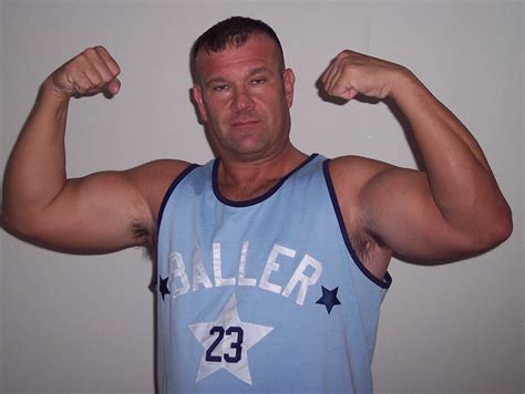 Muscle Daddy Flexing Big Arms In Tanktop Rhairybearmuscledaddy