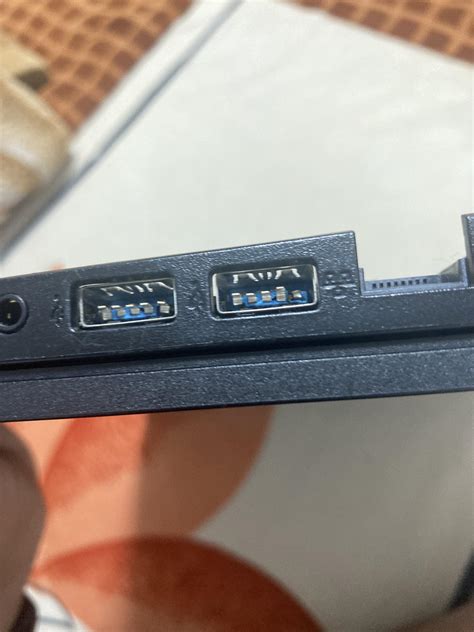 Usb Port Chipped Off How To Fix Left One Works Fine Right Doesnt Back Cover Off Btw R