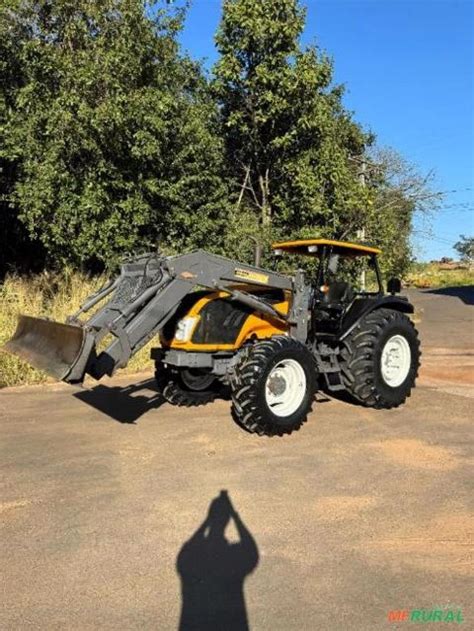 Trator Valtra Bm110 Ano 2016 Em São Paulo Sp à Venda Compre 807415