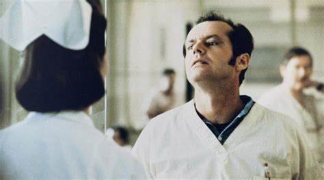 «Пролетая над гнездом кукушки»: В дурдоме никто не услышит твоего смеха