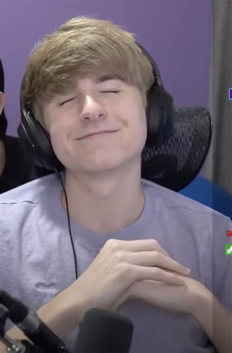 Purpled ] Purple Pretty People Grayson