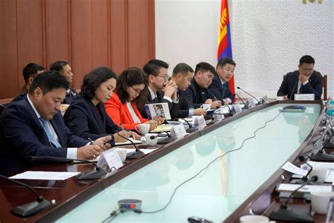 Vip76 Mn Хөдөлмөр нийгмийн түншлэлийн гурван талт Үндэсний хорооны хурлаар “Төрийн албан