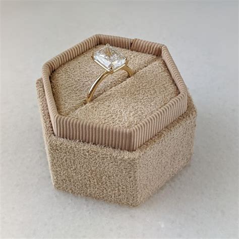 Beth Ring 202 Carat Radiant Lab Grown Diamond Ring Othergems