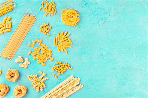 이탈리아 어 파스타 다양한 플랫 레이 배너 복사 공간이있는 파란색 배경에 위에서 촬영 0명에 대한 스톡 사진 및 기타 이미지 0명 건조한 곡초류 Istock