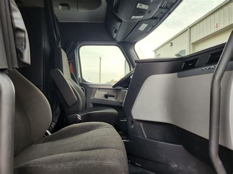 FREIGHTLINER MERCEDES NEW CASCADIA PX VEH For Sale Ryder Used Trucks