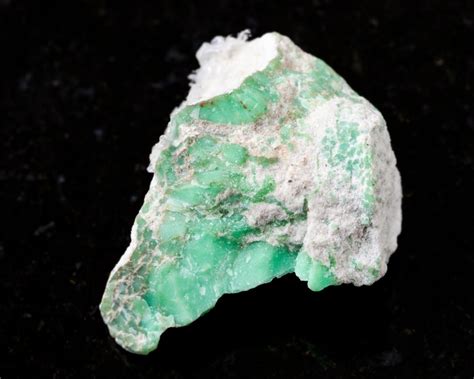 Variscite Meaning Uses And Benefits Chakras Rarity And More Crystalfindr