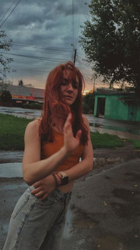 идея фото на улице дождь девушка