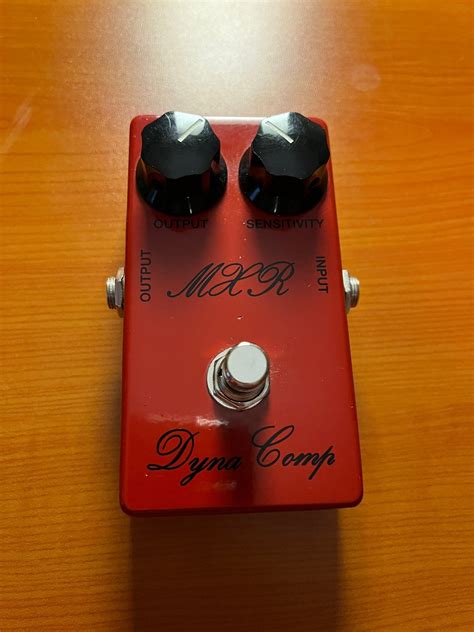 MXR Dynacomp Script Logo Re Issue Compressor The Canadian Guitar Forum