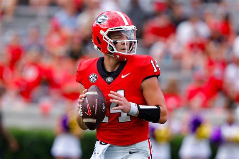 Georgia Star Lb Confident In Quarterback Gunner Stockton