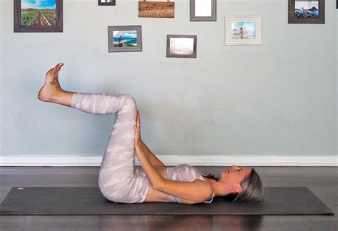 Be Taught Forearm Wheel Pose With This Picture Tutorial