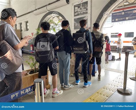 Train Passengers Queue To Enter The Train Departure Platform Editorial
