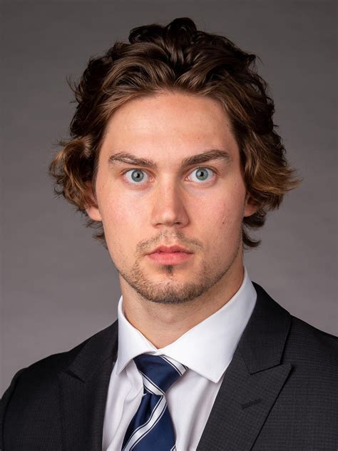 Tyler Gratton 2019 20 Mens Ice Hockey Penn State Official Athletics Website