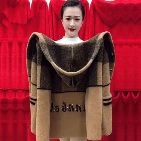 Купити Осінньо зимові моделі Куртка Жіноча Норкова оксамитова підкладка Потовщені топи