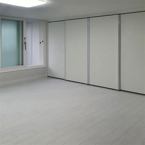 주방과 욕실 컬러 포인트 45평 인테리어 Lx Zin