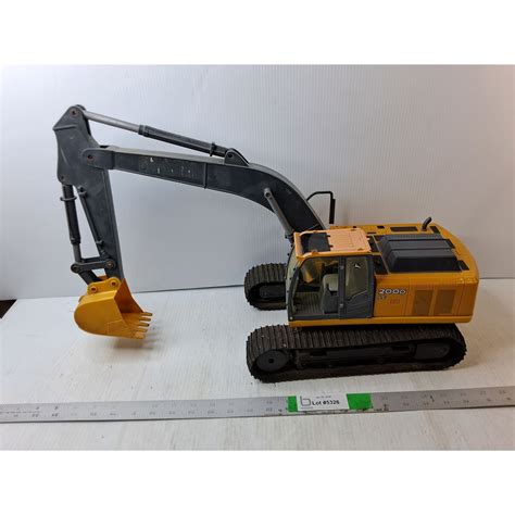 Plastic John Deere Excavator Toy 26 5 Long Pick Up Bodnarus