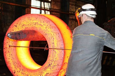 Hot metal