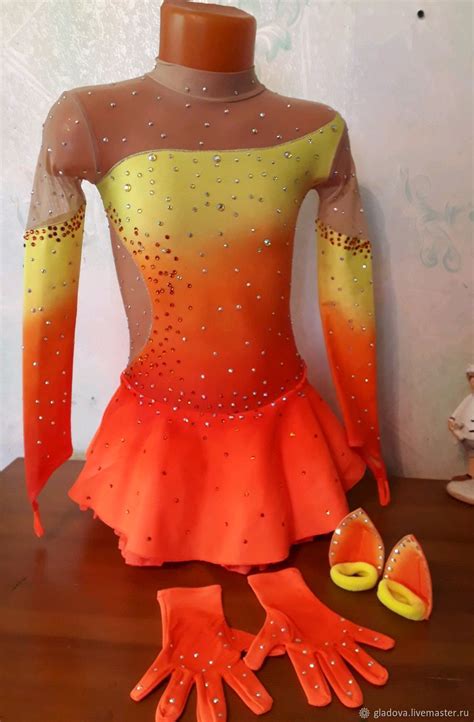 Костюмы по фигурному катанию для выступлений Коллекция костюмов Аксель