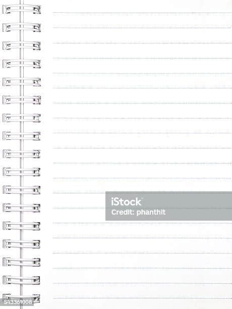 노트북 용지 클로즈업 빈 종이 나선형 노트북 페이지입니다 0명에 대한 스톡 사진 및 기타 이미지 0명 널판지 단일 객체 Istock