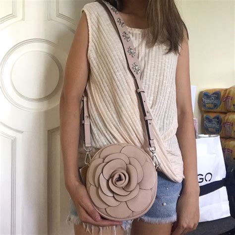 MICHAEL KORS Vivianne Pinkish Nude Round Floral Crossbody Sling Bag Women S Fashion Bags