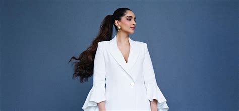 Heres Why Sonam Kapoor Called Aishwarya Rai An ‘aunty And Fans Are Angry