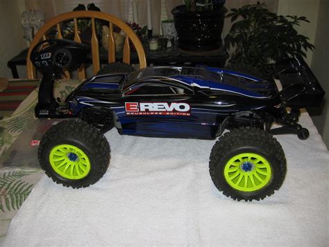 Traxxas 1 10 E Revo ARTR R C Tech Forums