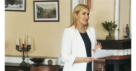 БСП издига директорката на училището в Рогош за кмет на община Марица