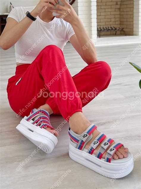 나이키여성샌들 230 택포 중고나라 카페에서 운영하는 공식 사이트