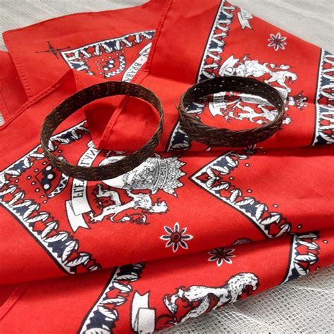 Jual Lenso Adat Lenso Berang Maluku Holland 2 Sisi Saputangan Belanda Di Seller Velvet Store