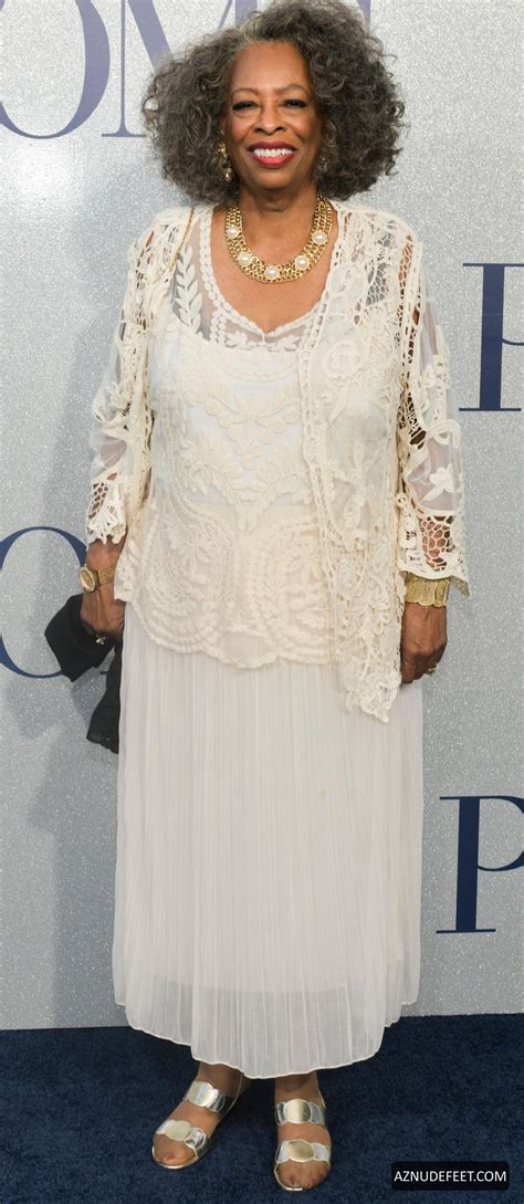 Carol Sutton Feet Aznudefeet