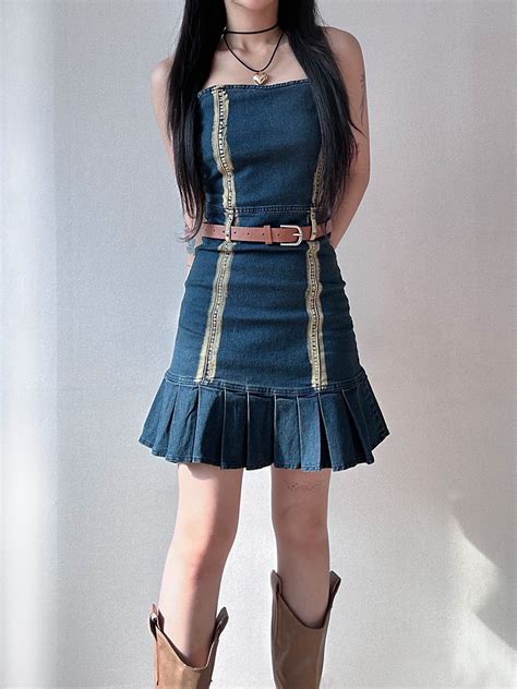 몸매보정핏 뒷트임 데님 탑 벨트 세트 원피스