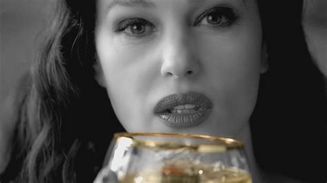Elegant Hd Wallpaper Of Monica Bellucci 1920x1080 Wallpaper Abyss