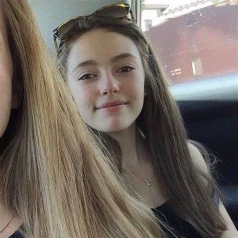 Pin By Julia On Danielle Rose Russell Daniella Rose Famous Girls Beautiful Celebrities