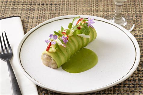 California Avocado Tuna Tartare With Avocado Aguachile California