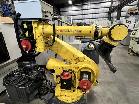 FANUC ROBOT ARM MODEL R IB F AXIS PENDANT Wisconsin Metalworking Machinery Inc