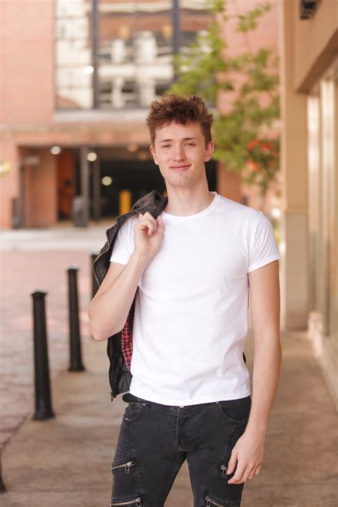 Unique Models And Talent Logan S