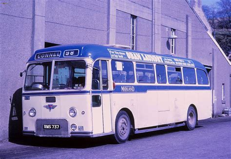 Truck 4000x2759 Vehicle 4k Bus Aec Transport Hd Wallpaper