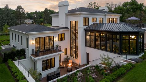 Art Deco House Design Why Those Old Shapes Are Still Winning Today