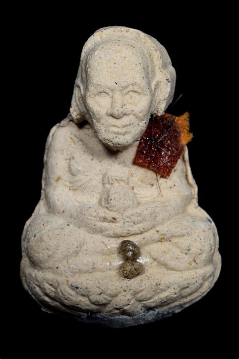 พระหลวงปู่ดู่ วัดสะแก อยุธยา หลวงปู่ทวด เนื้อผงผสมอังคารธาตุหลวงปู่ดู