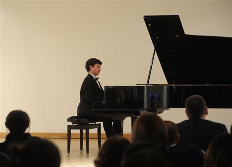 თიბისი გალერეამ ელისო ბოლქვაძის საქველმოქმედო ფონდის კონცერტს