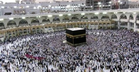 사우디 남성 허락 없어도 여성 무슬림 성지순례 허용 추진