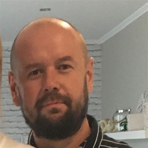 Marcin Borowski Manedżer Rynku W Pfleiderer Group Pfleiderer Group