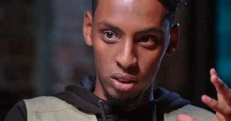 Caroline Ringskog Ferrada Noli Om ”pistoler Poesi Och Sex” Av Yasin