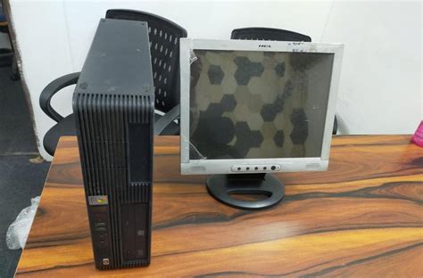 Dell Preowned Core 2 Duo Desktop Complete Set Screen Size 15 5 Windows 7 At Rs 5000 In Delhi