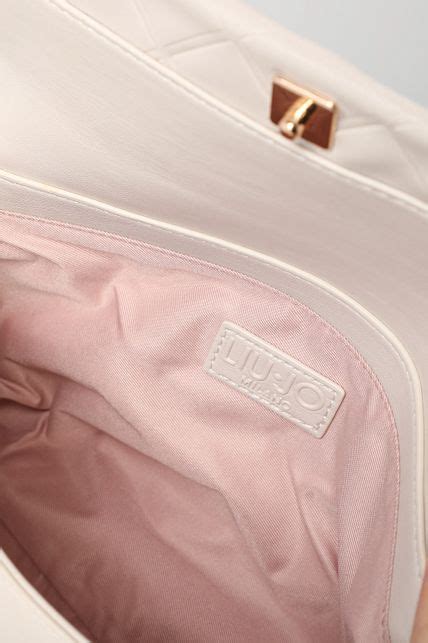 Сумка кросс боди с декором кристаллами Liu Jo цена 15950 ₽ купить в интернет магазине СТОКМАНН