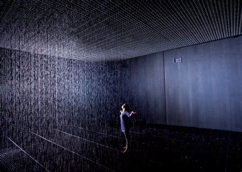 Rain Room Installation By Random International At The Barbican